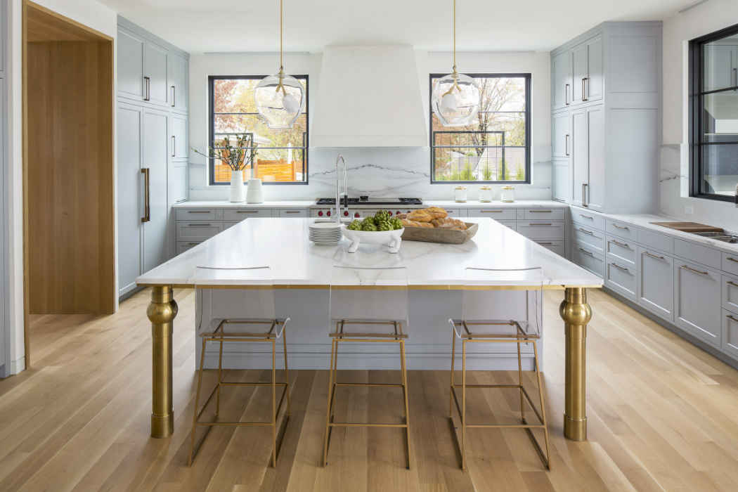 Modern Regency Design - Edina MN - Martha O'Hara Interiors